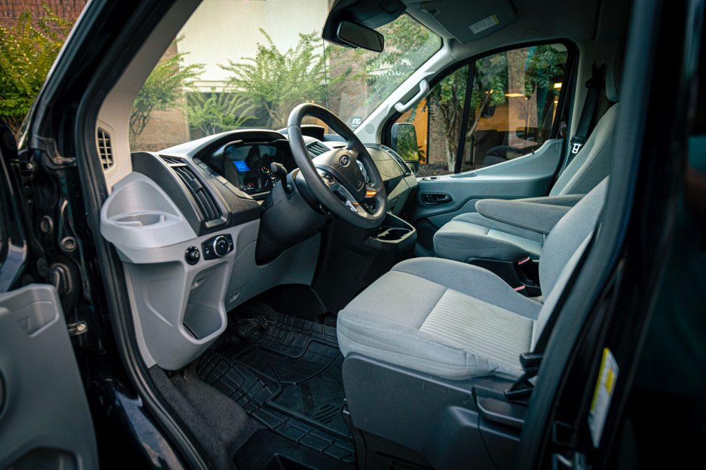 15 Passenger Van - Allen Transportation
